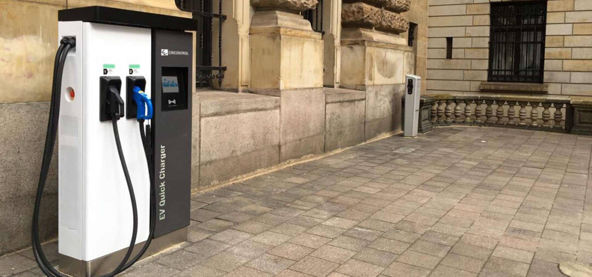 borne de recharge Elektra - différents véhicules - elektra-irve